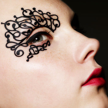 Collections – Face-Lace